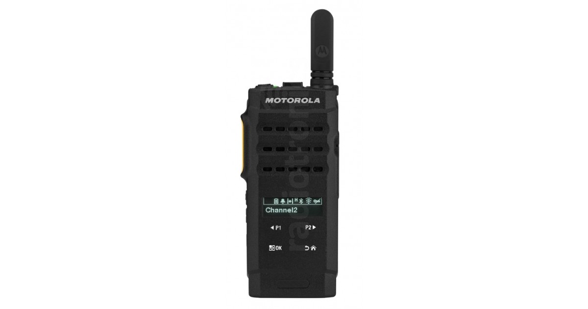 Motorola SL3500e UHF or VHF Slimline Two Way Radio - Radiotronics Canada